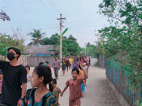 Khit Thit Media On Twitter ယင်းမာပင်မြို့နယ်တွင် စစ်အာဏာရှင် ဆန့်ကျင