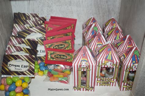 Bertie Bott's And Boxes · Major Gates