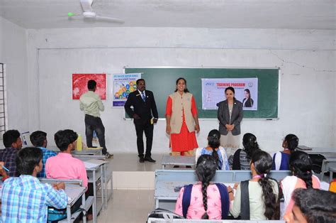 Ganesh College Of Engineering