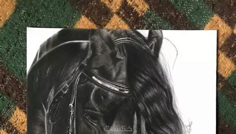 رسم اسود وابيض الرسم بالرصاص والفحم خمسات