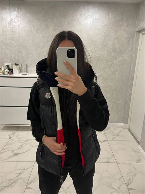 Жилетка — ціна 2950 грн у каталозі Жилетки Купити жіночі речі за доступною ціною на Шафі