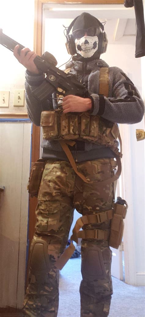 Mw2 Classic Ghost Cosplay Rcosplayers