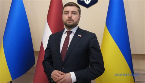 Латвія допомагає Україні з обладнанням для відновлення енергетичної інфраструктури дипломат