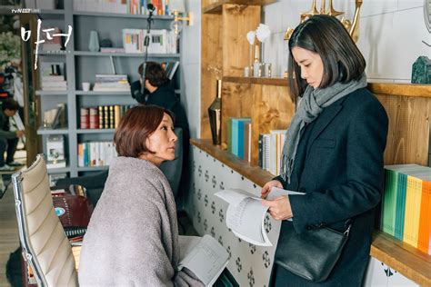 Tvn Drama 세 모녀의 넘치는 대본 사랑 애타는 눈빛 그들이 전하는 감동의 스토리 이번주