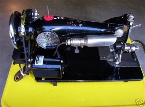 Johnson Ruffler Sewing Machine Excellent Condition 30116068