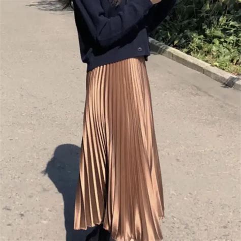 Long Skirt 가내스라스커트샤틴스커트새틴새틴플리츠스커트플리츠롱스커트 On Bunjang With Safe Global Shipping