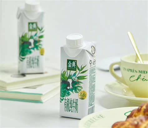 农夫山泉发布2022年业绩报告，年营收达332 39亿元！ foodtalks全球食品资讯