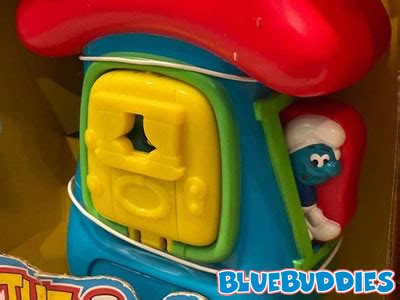 Irwin Smurfs Smurf N See Flip Phone