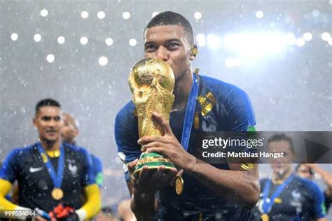 Kylian Mbappe World Cup Photos And Premium High Res Pictures Getty Images