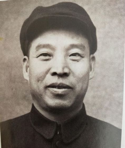 1966年，彭真建议彭德怀辞职，彭总却拒绝：我宁肯让别人把我打倒 知乎