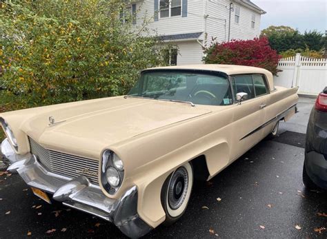 1958 Lincoln Capri Amazing Cars