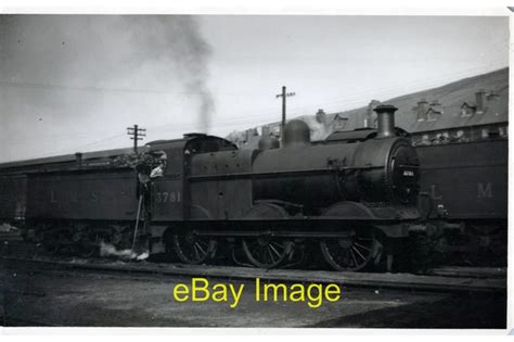 Photo 6x4 Railway Lms 0 6 0 3781 Tebay Shed C1948 £5 00 Picclick Uk