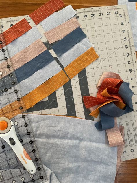 Simple Log Cabin Patchwork Tutorial With Scribbly Gum Quilt Co Megan Nielsen Patterns Blog