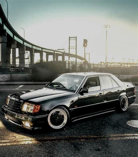 Mercedes Benz W124 E500 Wolf Artofit
