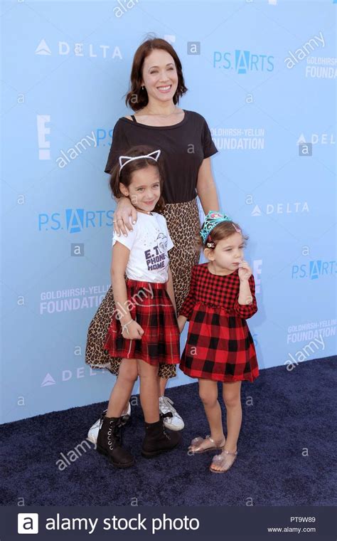 Santa Monica Ca 7th Oct 2018 Marla Sokoloff Daughters At Arrivals