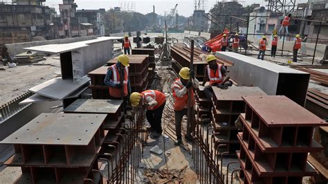 Infrastructure Sector Workers Should Work Three Shifts A Day Murthy Infrastructure News The
