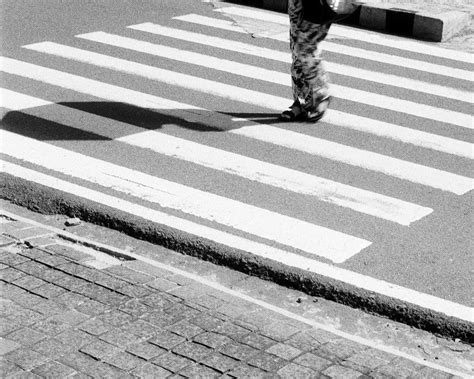 Asking For Croppingcomposition Tips Which One Is Better And Why R