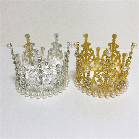 공주님 무도회 왕관 티아라 졸사 사진촬영 컨셉 파티 공주님 프롬 생일 핀고정 브라이덜샤워 결혼 무대 졸업사진 팬싸템 에이블리