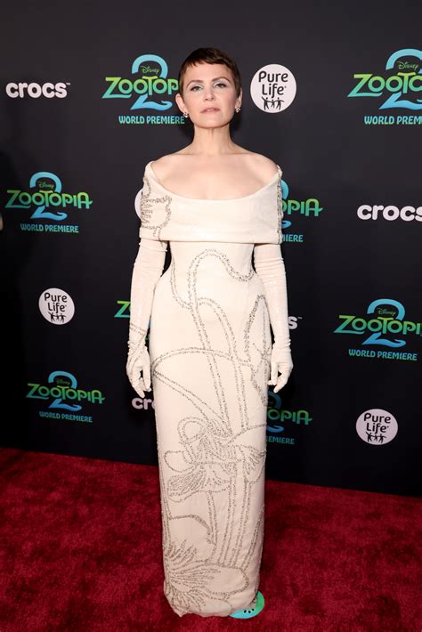 Zootopia 2 La Premiere Red Carpet Shakira Jason Bateman Ginnifer