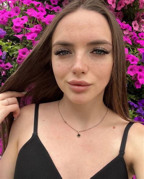 Can i be your Gf? : r/FreckledGirls