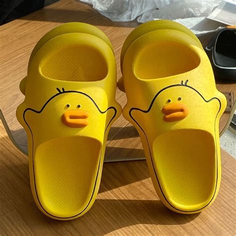 Lovely New Thick Sole Duck Slippers Juhi