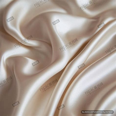 Ai创作图褶皱真丝 丝质柔滑 棕色缎 丝绸般光滑 金色丝绸 金色绸缎 精致丝绸 丝绸皱纹 丝绸感 黄金色布 咖啡色动感丝绸顺滑 金色绸缎背景 丝绢背景 金色丝滑 奢华丝绸 昵图网