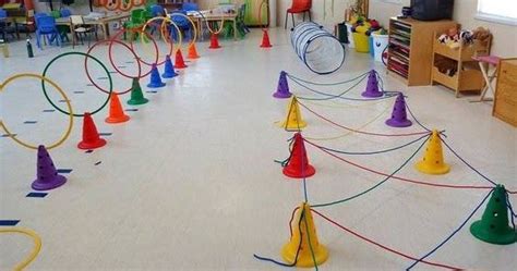 Carrera De Obstáculos Para Niños De Preescolar Como Hacer Una Divertida Carrera De Obstaculos