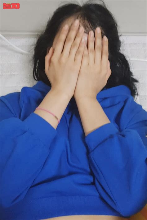 박히는게 부끄러운 여친 성인 게시판｜놀쟈 성인들의 파라다이스