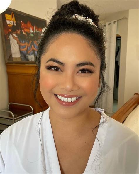Valerie Guzman Makeup Artist Hair And Makeup Calgary Weddinghero Ca