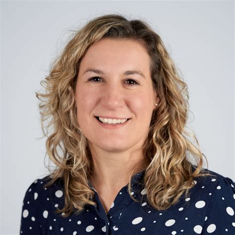 Donna Knight Linkedin
