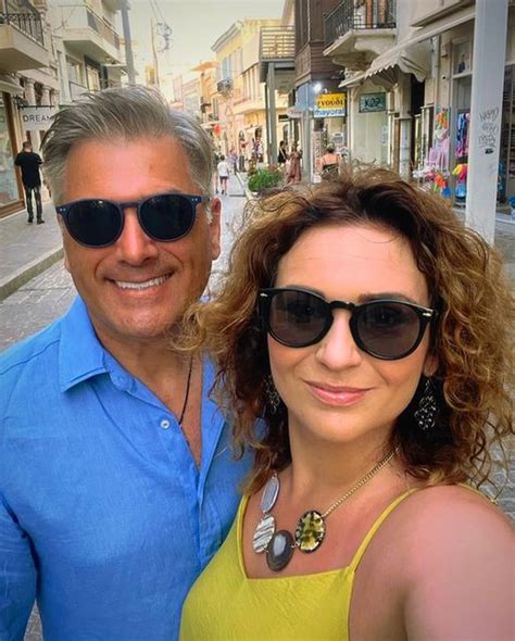 Cum Arată și Cu Ce Se Ocupă Soția Lui Mircea Radu Singurele Imagini