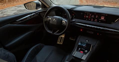 Ds4 La Prova Su Strada Della Plug In Performance Line