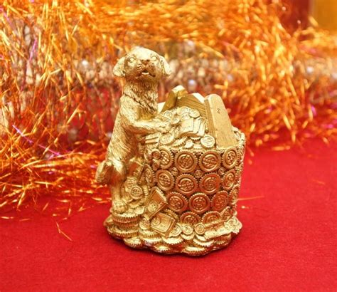 Собачка з скарбничкою під бронзу а — ціна 216 грн у каталозі Статуетки Купити товари для дому та