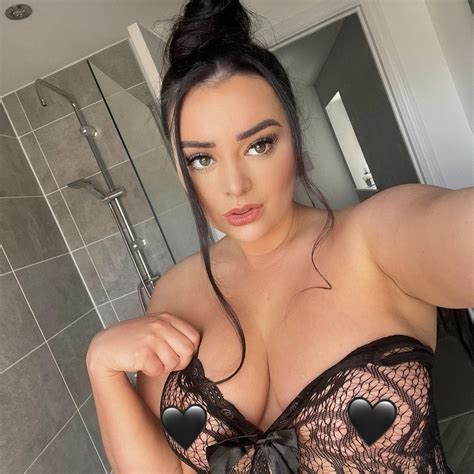 Shall I Remove The Emojis Scrolller