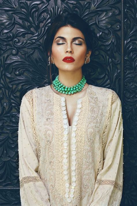 High Fashion Pakistan Photo