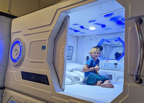 Would You Stay At A Capsule Hotel In Singapore Galaxy Pods Chinatown