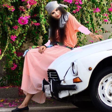 ژست و عکس زیبا و جذاب شیوا طاهری