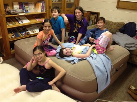 Youth And Families — Temple Bnai Israel