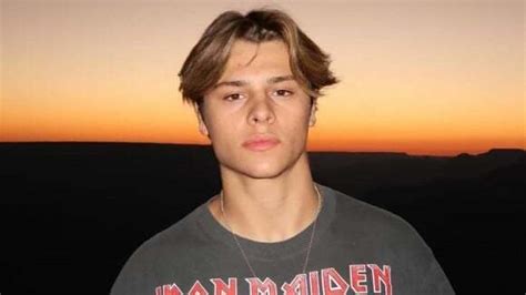 Cameron Smet Fils De David