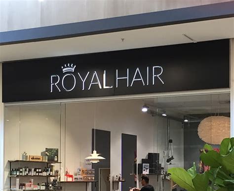 Royal Hair - Track One ApS