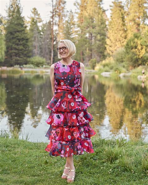 Lesley Evers Out With Friends Last Night And Had To Share This Photo Monica Center Is