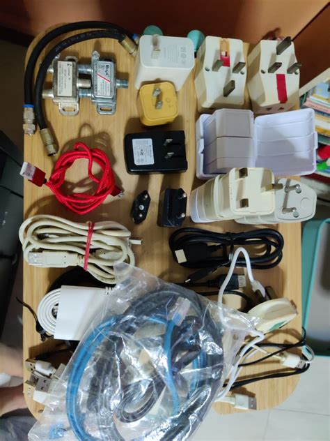 Adaptors And Cables Computers And Tech Parts And Accessories Cables And Adaptors On Carousell