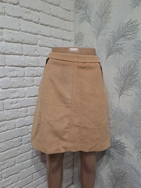 Cпідниця — ціна 49 грн у каталозі Міді спідниці Купити жіночі речі за доступною ціною на Шафі