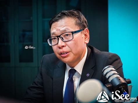 П Наранбаатар Боловсролын зээлийн сангаас зээл аваад 10 аас дээш жил