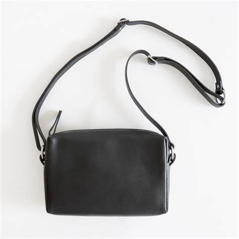 Vin Shoulderpouch M