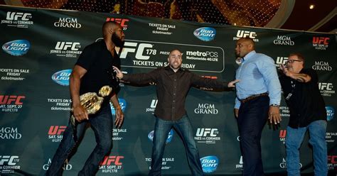 Daniel Cormier Contemplated Biting Jon Jones During Infamous Ufc 178