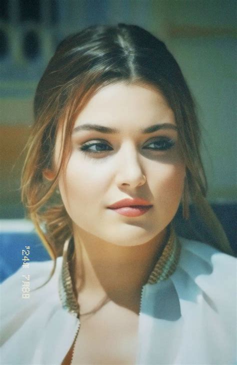 Pin On Photography Poses Women