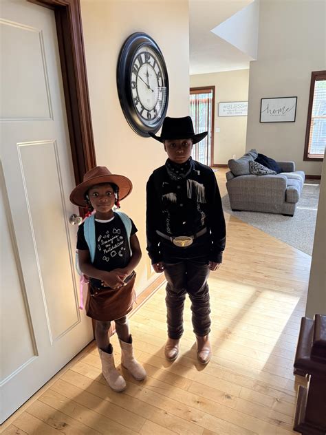 Don Noah And Ari Together For Wild West Day Facebook