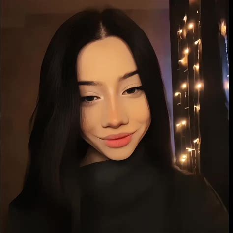 Creepy Smile Girl Meme Creepy Smile Memes And S Imgflip