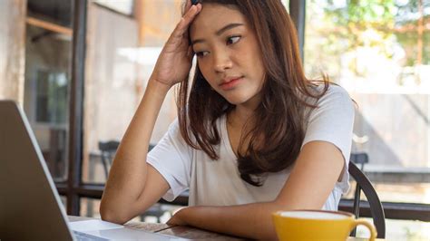 Bride Reported To Hr For Not Inviting Co Worker To Wedding Yourtango